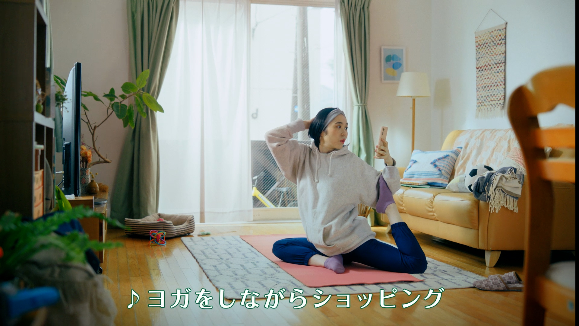 DELiCiA TVCM「〇〇しながらショッピング」｜Works｜株式会社ants